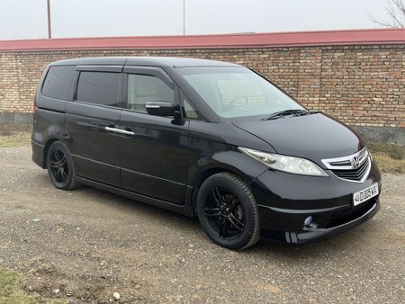 Honda Elysion 2004