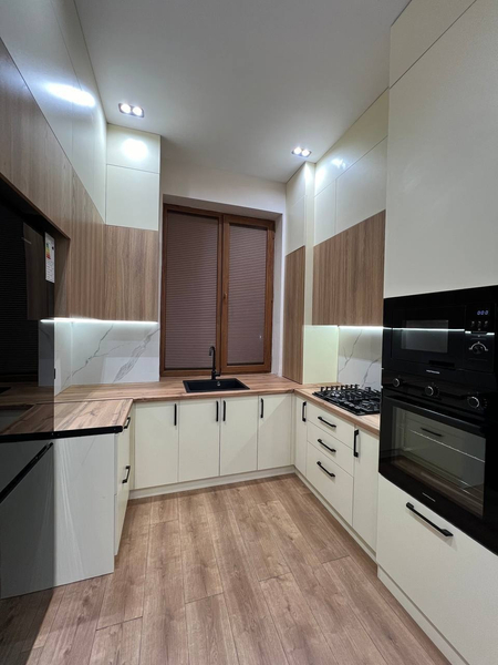 Продается 4х ком. квартира в новостройке, ор-р: ул.Паркентская, 90м2