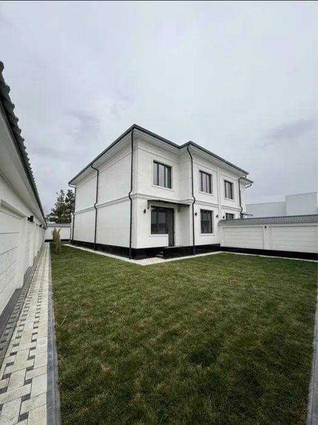 Продается Евро дом Ориентир: Зенит  300м2