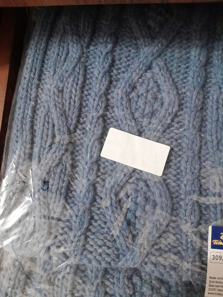 Шарф, шапка. Armani Jean\\\'s.