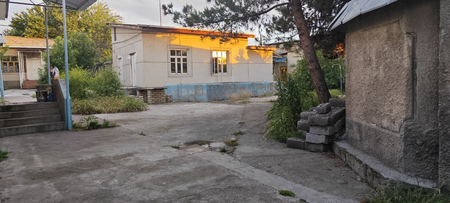 Srochna!! Limanaria  qoramurt post yonida 10 sotix yer