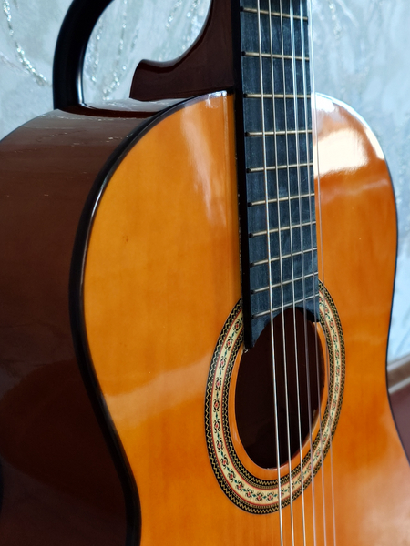 Классический гитара, Klassik gitara 39