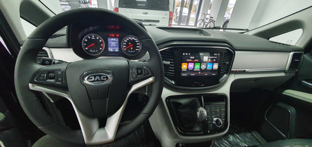 Jac m4 restayling hyundai