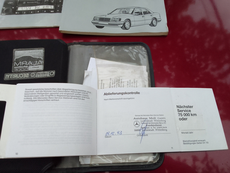 Продам Mercedes Benz W124 E200