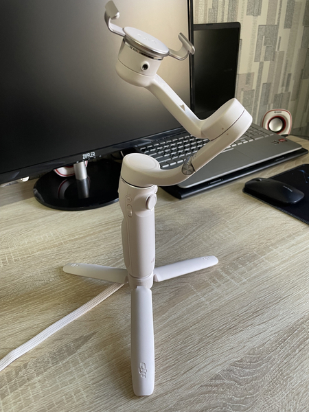 Стабилизатор ДЖИ/Stabilizator DJI