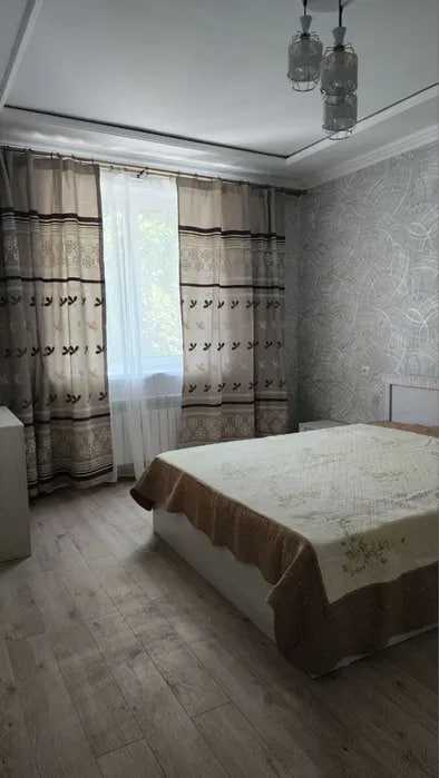 Афросиаб • ЦУМ• 3-комн • 60 м² • этаж 3/4 • [КР:027]