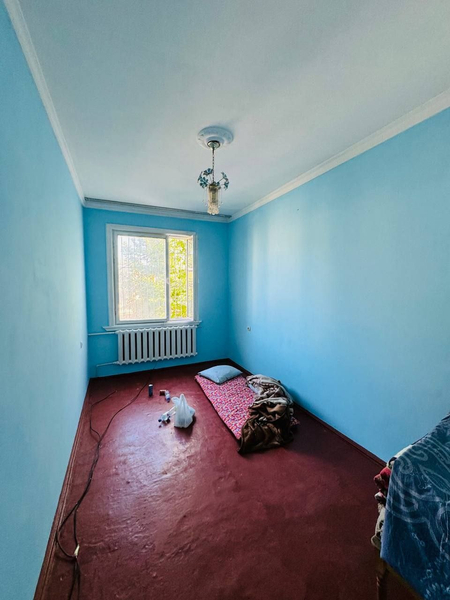 Продам 3хком !!! Квартиру Чилонзар 14 кв с балконом 1.5-6