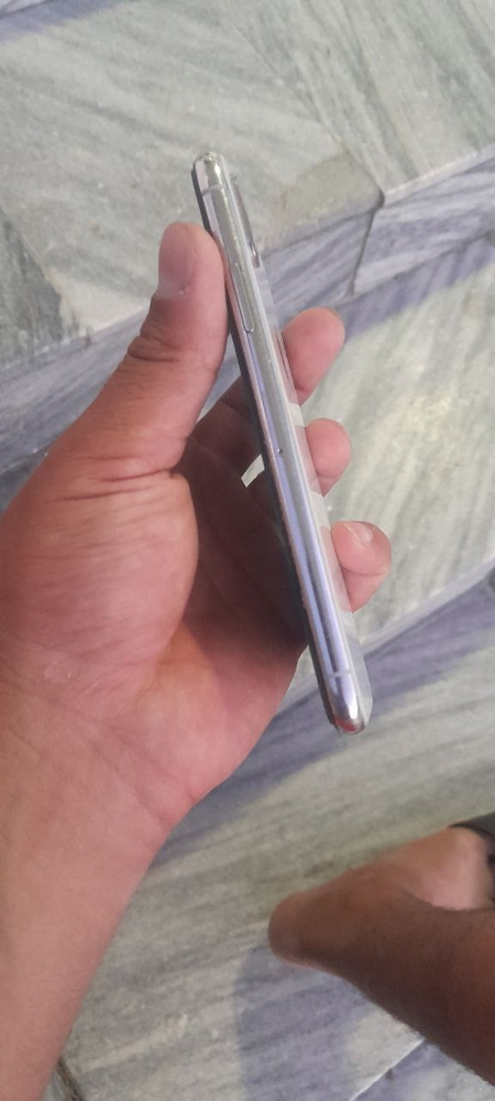 iPhone X xotira 256