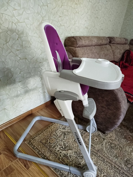 Продается детская коляскаи детский стулчик