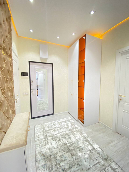 Продаётся 3*4 квартира. Чиланзар. 8 квартал.