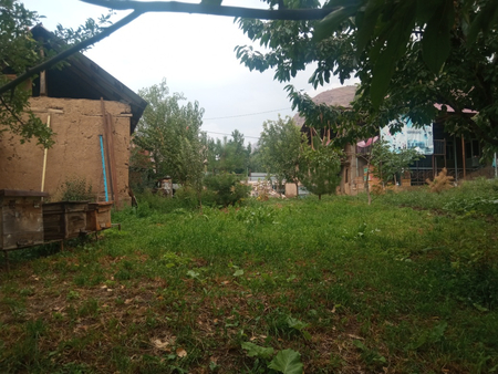 Богистон кишлогида ер сотилади