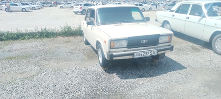Jiguli Vaz 2105 sotiladi srochno