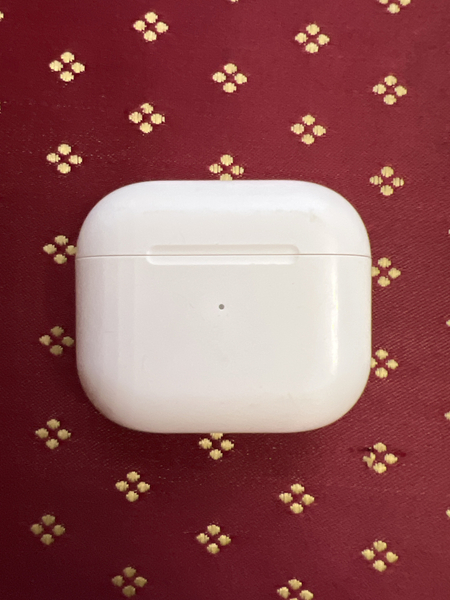 Airpods 3 original 100% srochno prodayotsa