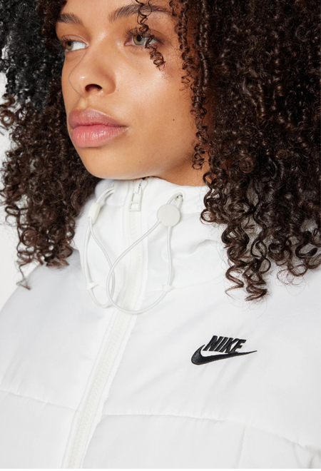 Куртка женская Nike оригинал