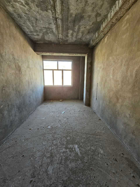 2 xonali 64m² 7-qavat Eski Sum sotiladi