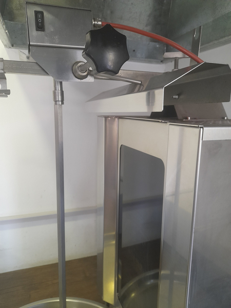 Doner aparat sotiladi