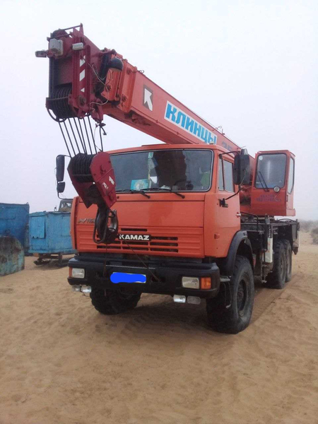 Kamaz avtokran vezdexod