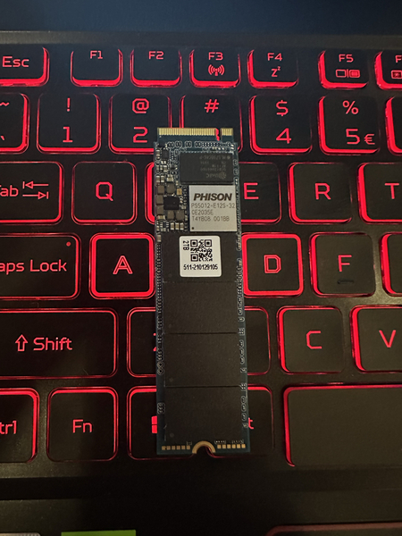 Ssd 2tb NVMe m2 Phison