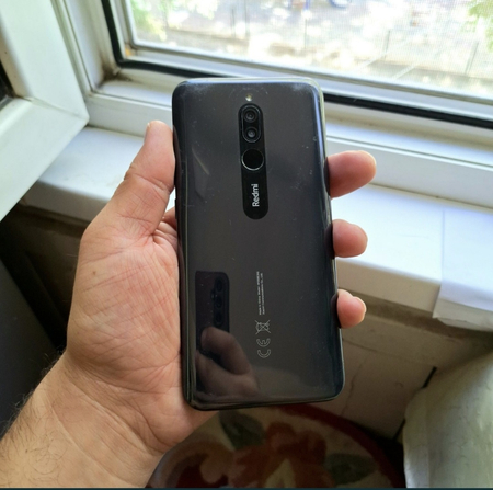 Продам Redmi8 3/32Гб в хорошем рабочем состоянии