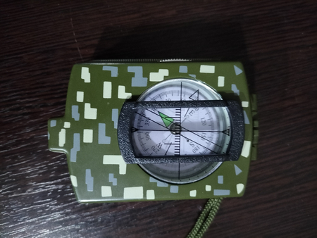 Новый военный компас. Ни разу не использовался.