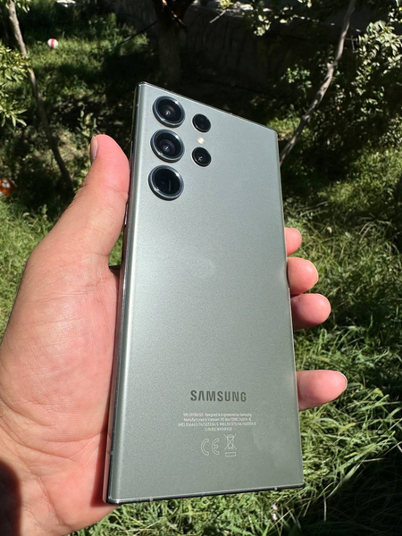 Samsung S23 ultra 12/256 ideal