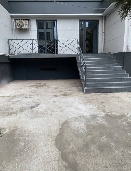 Продается Офис На Дархане 365м² 8 комнат ор-р Инконель (Бизнес Центр)