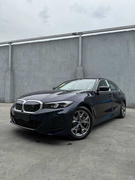 BMW i3 edrive 35l