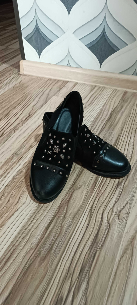 Продам туфли женские