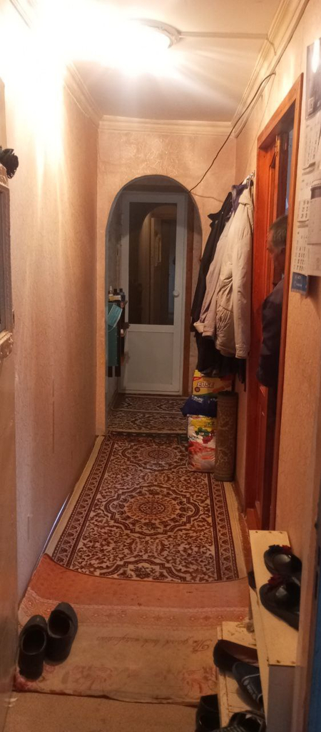 Продам 2/1/2 спутник 3