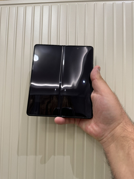 Samsung z fold 5