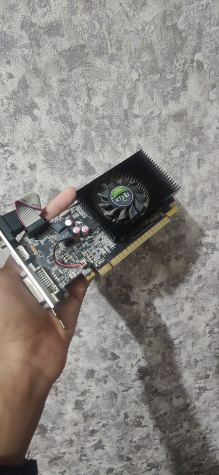 Продается gt 730 2gb