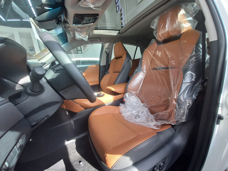 Продаётся Toyota Venza
