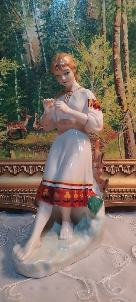 Статуэтки разные Советские