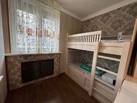 Аренда квартиры  Гостиница Россия 2в3ком.1этаж.4этажка