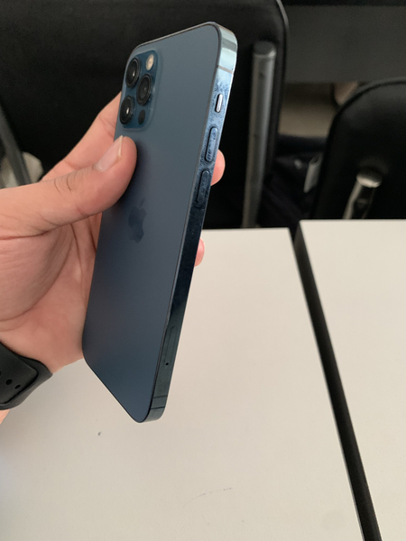 Iphone 12 pro LLA