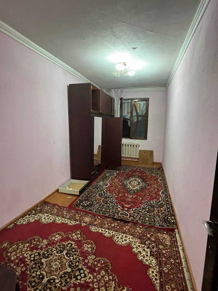 Продаётся квартира Чиланзар 21 2х комнатная