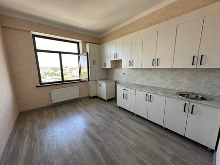Продаётся 3х комнатная Метро буюк ипак йули