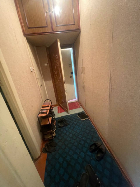Chilonzor 19kv 2xonali kvartira sotiladi shoshilin