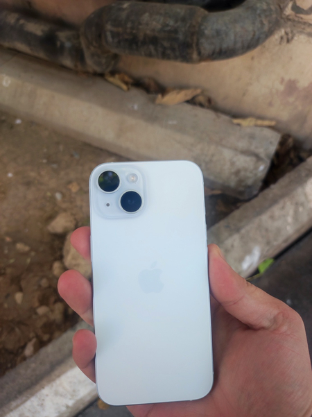 iPhone 15 iCloud sotiladi