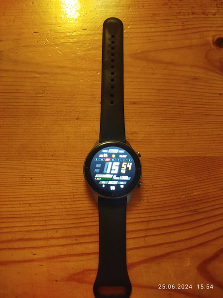 Amazfit GTR 2E в хорошем состоянии