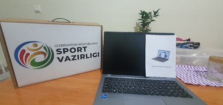 HANSON  LAPTOP 15.6 TRX HS core i5 SSD 512  srochni pul kerak sotiladi