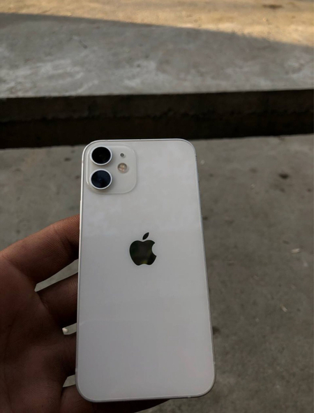 Iphone 12 mini sotiladi