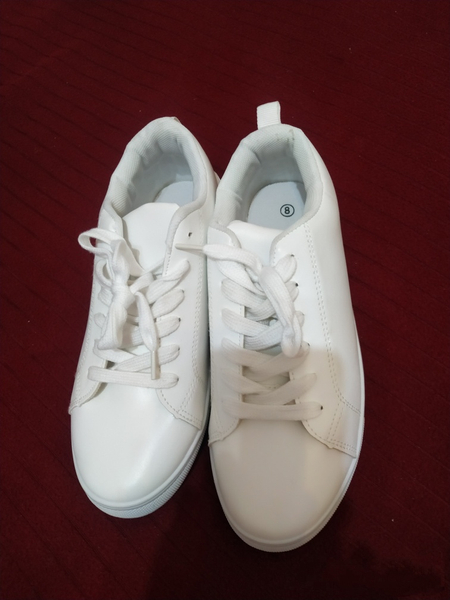 Кроссовки белые  ( unisex)
