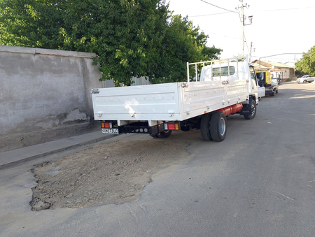 Isuzu manipulyator