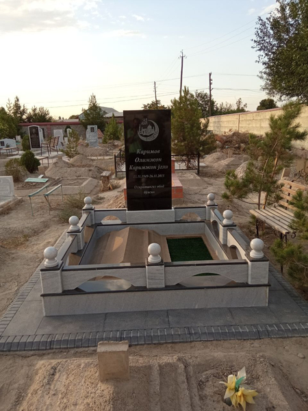Памятники в Фергане