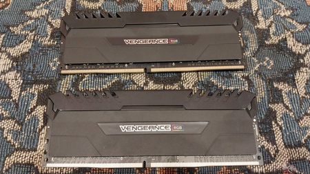 Оперативная Память Corsair Vengeance RGB 32GB (2 X 16 GB) 3200 MHz.