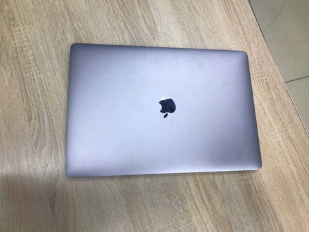 Mac book pro oladiganla bezota qisin