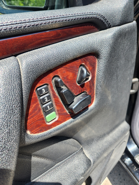 Mercedes Benz W210 E240