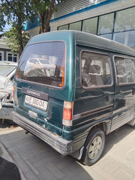 Дамас сотилади..