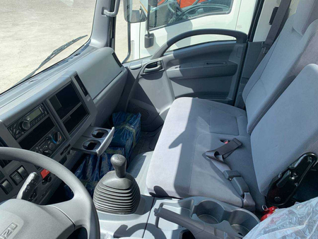 ISUZU NPR 75K moshina tayyor! kredit bor! lising bor!